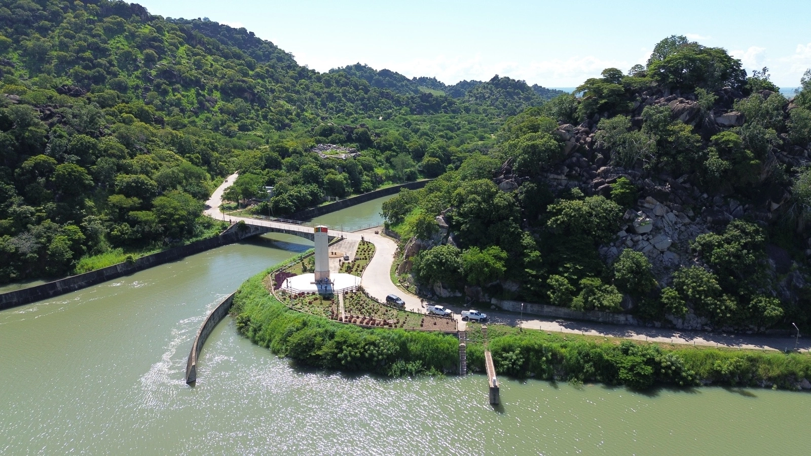 Barrage de Lagdo : Eneo assure une ouverture contrôlée - Magazine ...