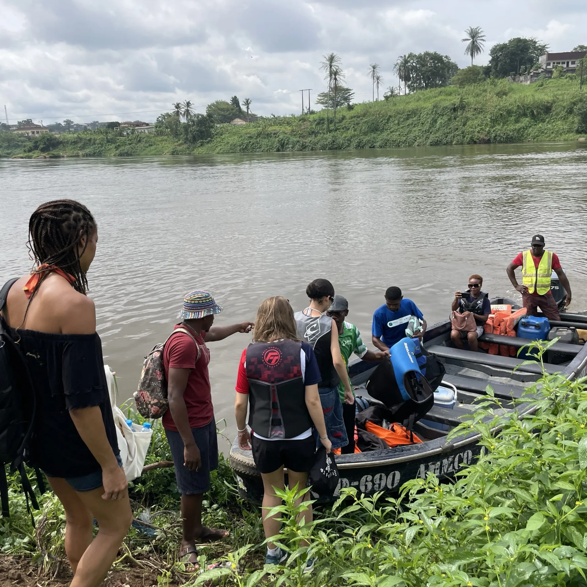 Le rafting sur le fleuve Sanaga au Cameroun ! Voici des informations ...